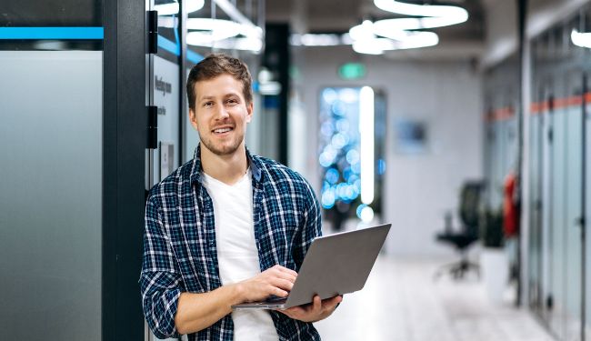 Cobol Programmer Role, Key Skills, Salary