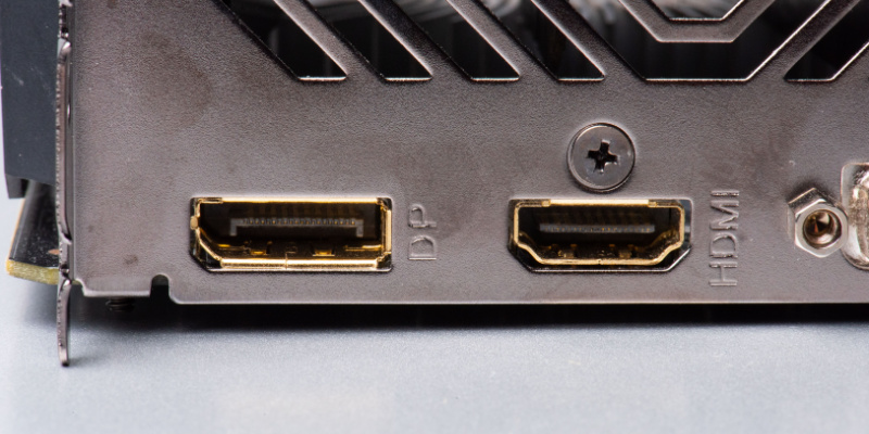 What Sets DisplayPort Apart From HDMI? | Spiceworks - Spiceworks